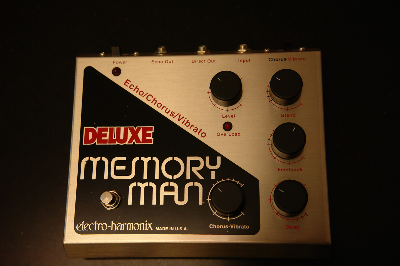 Electro Harmonix Deluxe Memory Man - Gitarren Total