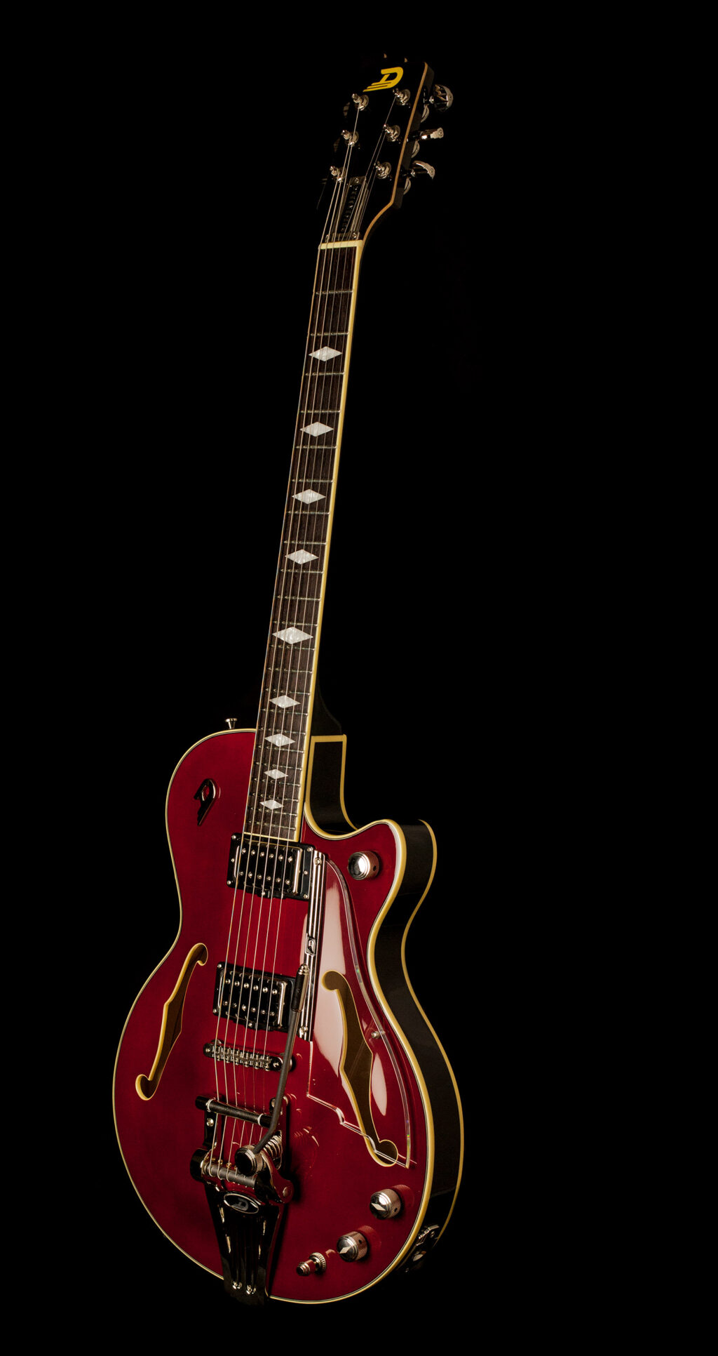 Duesenberg Starplayer TV Deluxe Crimson Red - Gitarren Total