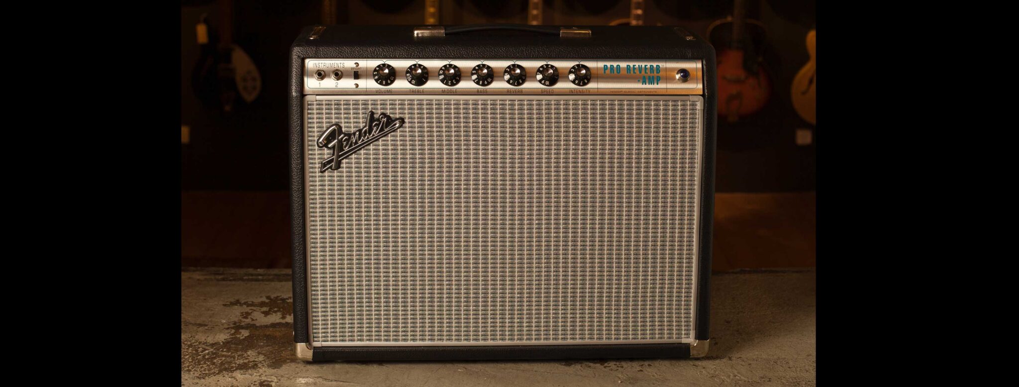 Fender Pro Reverb '68 Custom Silverface Reissue - Gitarren Total